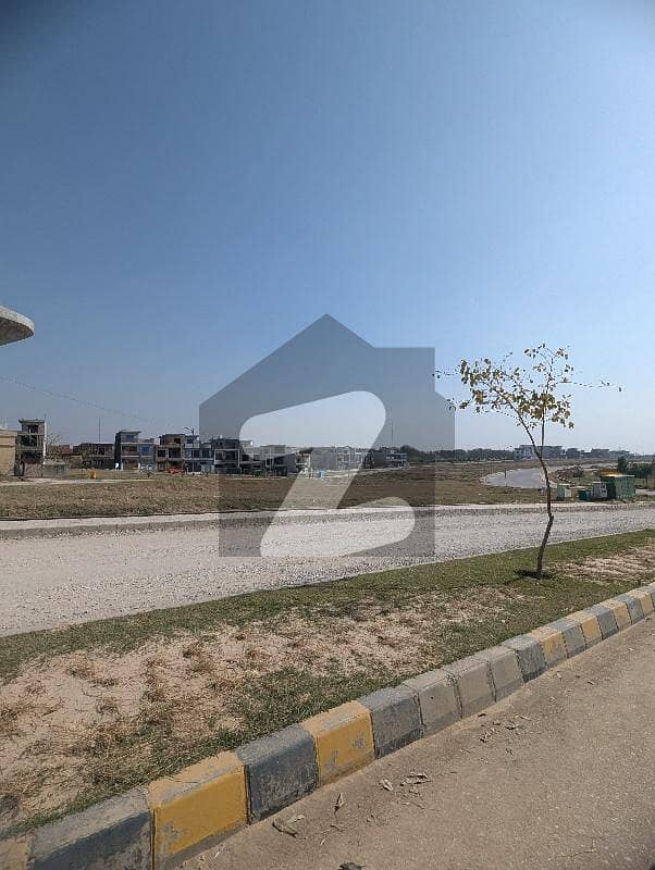 1 Kanal Possession Ready To Construction Highted Location Main ...