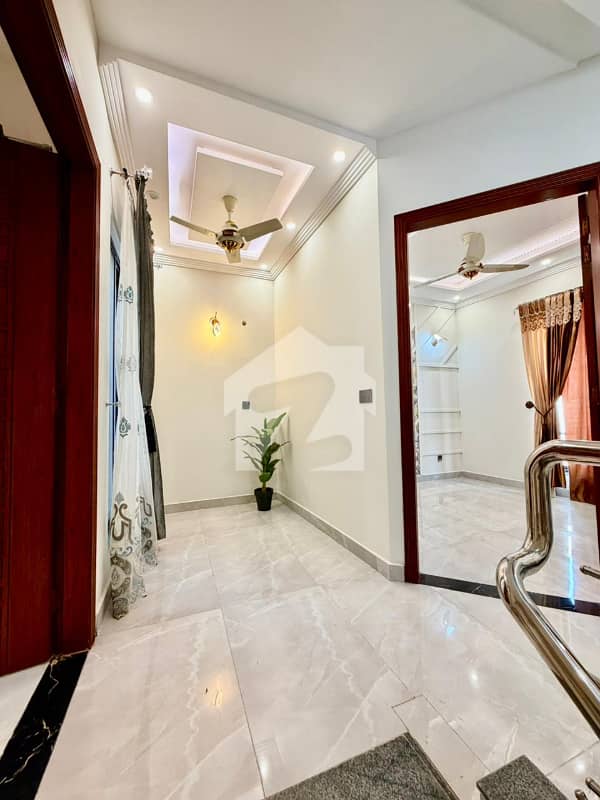 5 Marla Modern Design Luxury Dream Home Formanites Housing Scheme ...