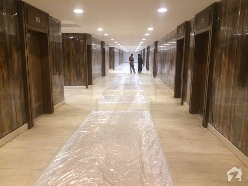 Corporate Office In World Trade Center World Trade Center, DHA Defence ...