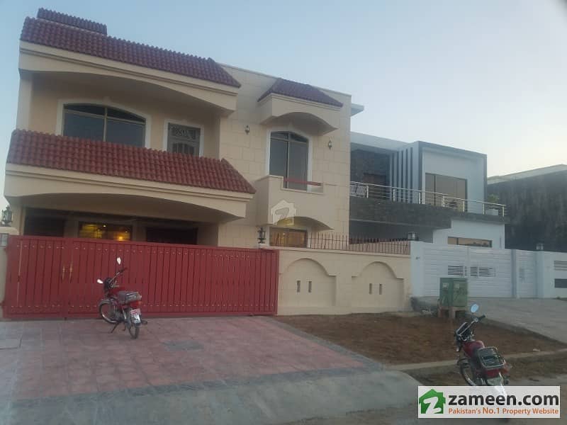 10 Marla Newly Constructed Delicate House Available In D12 Sector ...