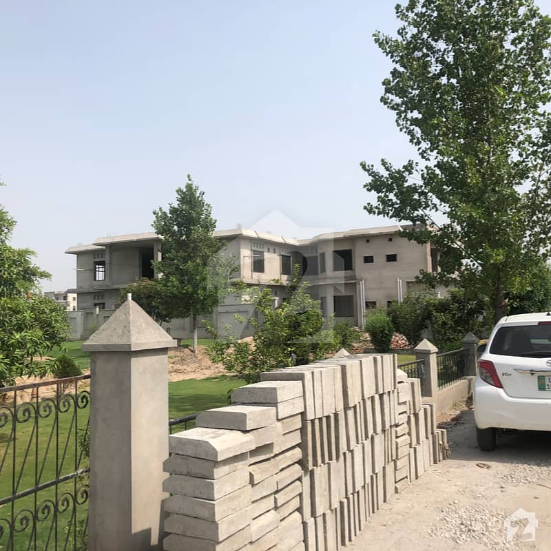 45 Kanal Total Land Consist Of 10 Kanal Constructed + 35 Kanal Land ...