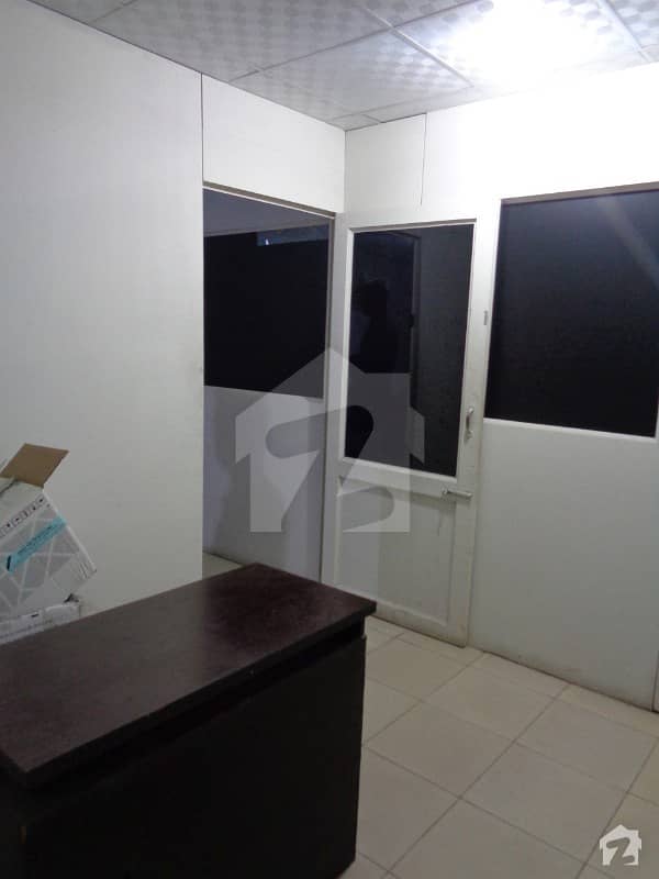 Ready Office Available For Rent At Jinnah Colony Gulberg Near Gc Uni ...