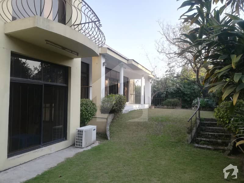 Fully Furnished Maintained 4 Bed Secured House With Lawn F-6, Islamabad ...