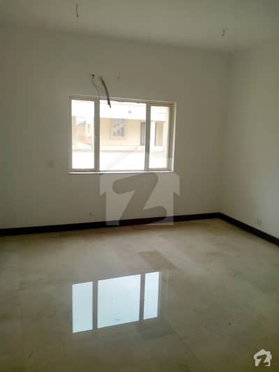 Dha Raya Phase 6 Luxury Beautiful House On Prime Location Defence Raya ...