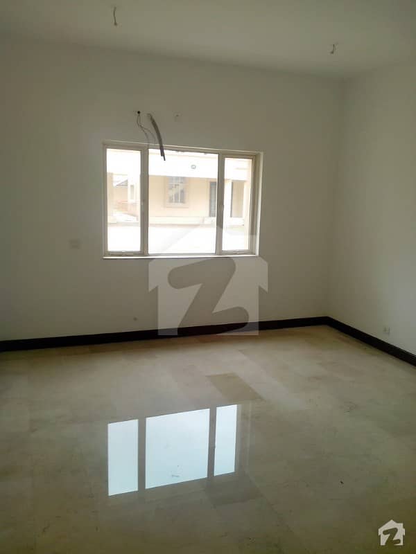 Dha Raya Phase 6 Luxury Beautiful House On Prime Location Defence Raya ...