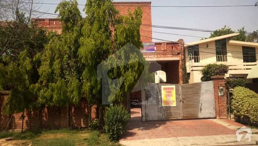 House For Sale In Model Town Lahore Model Town - Block D, Model Town ...