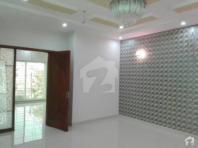 A Beautifully Built House For Sale Valencia - Block B, Valencia Housing ...