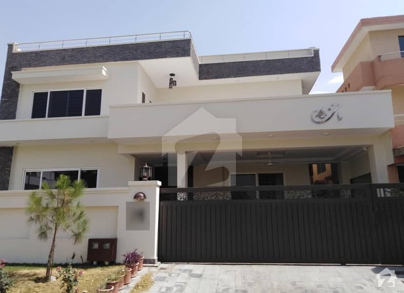 The Best House For Living Purpose DHA Defence Phase 2, DHA Defence ...
