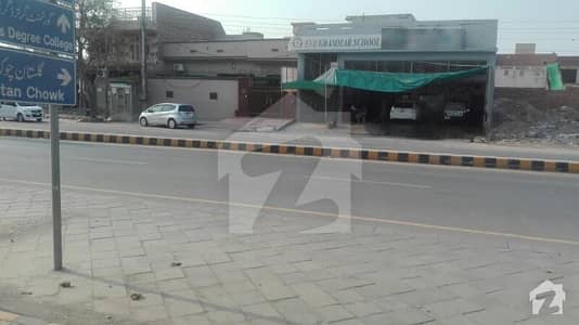 New Multan House On Main Road 100 Sq Ft Metallic Road New Multan ...