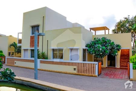 160 Sq Yd Single Storey 2 Bed D/D Corner Park Face Bungalow Available ...