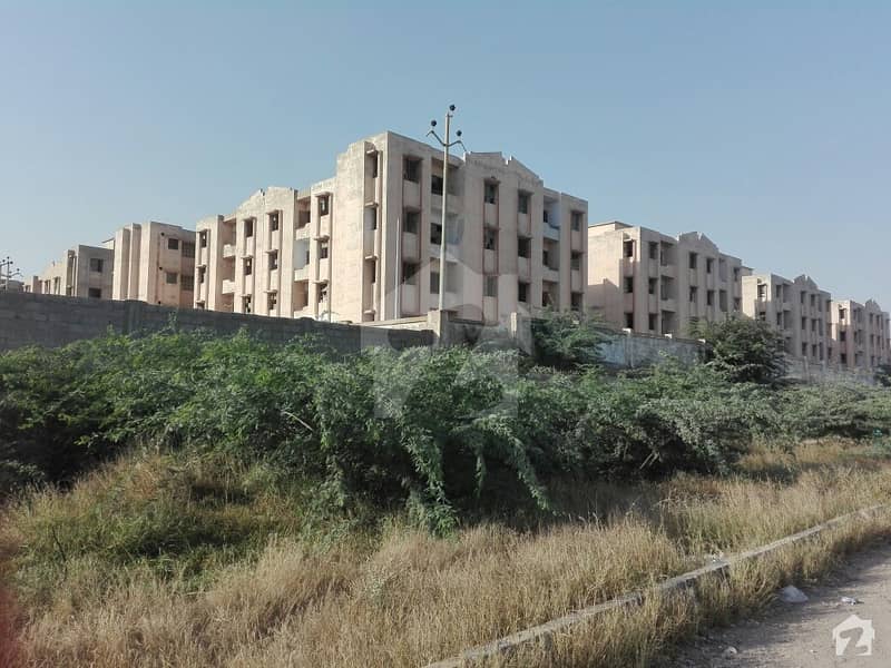 Flat For Sale At Govt Labour Square Behind Gulshan E Maymar Gadap Town ...