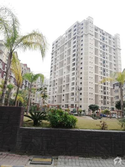 1 Bed Lounge Flat Available For Sale In Lignum Tower DHA Phase 2 ...