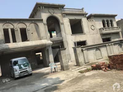 1 Kanal Spanish Solid Grey Structure House For Sale With Big Front ...