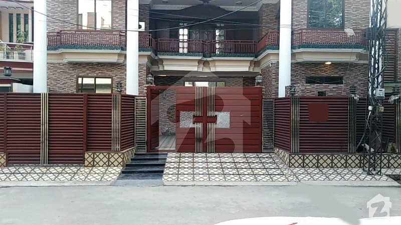 10 Marla House For Sale In A Block Of Gulshan E Ravi Lahore Gulshan-e ...