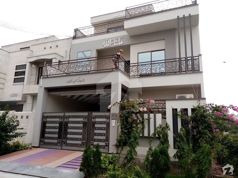 A Beautifully Built House At Good Location Rafi Gardens, Sahiwal ...