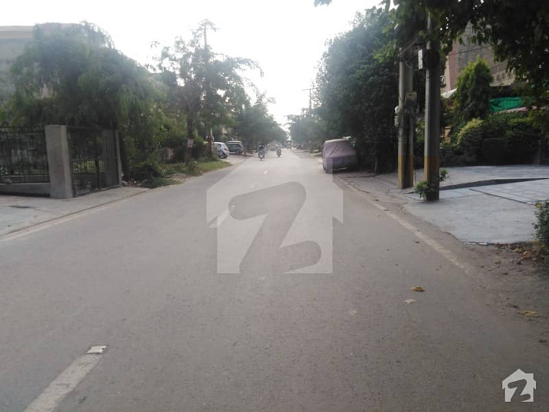 7.5 Marla Brand New Double Storey & Double Unit House Is Available For ...