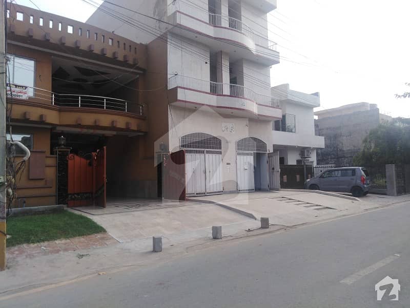 7.5 Marla Brand New Double Storey & Double Unit House Is Available For ...
