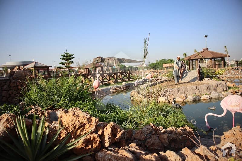 Hotel Apartment For Sale In Tallest Tower Of B17 J7 Emporium B-17 ...