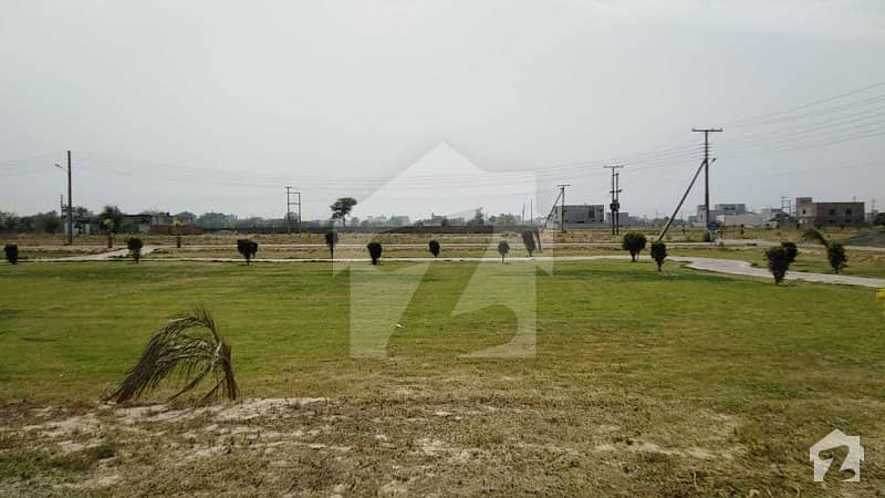 1 Kanal Next To Corner Plot For Sale In D Block Of AWT Phase 2 Lahore ...