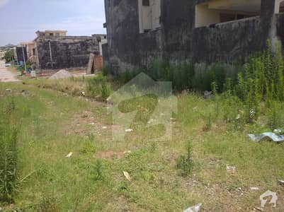 Safari Valley 7 Marla Plot For Sale Bahria Town Phase 8 - Abu Bakar ...