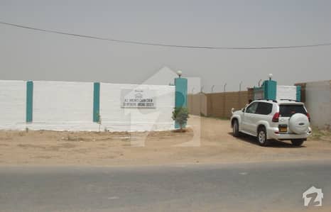 200 Sq Yds Nice Location Commercial Plot For Sale Al-Jadeed Residency ...
