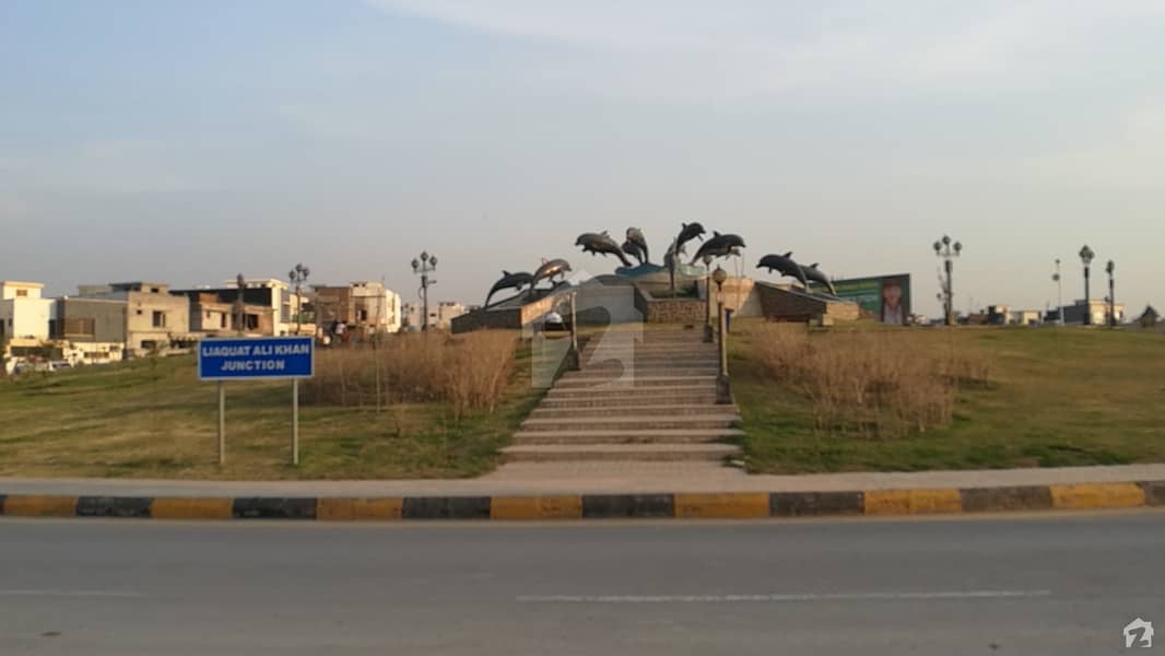 Bahria Town Phase 8 M Block 5 Marla Plot For Sale Bahria Town Phase 8 ...