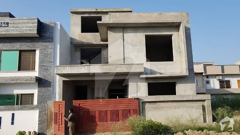 Grey Structure House Is Available For Sale MPCHS - Block C, MPCHS ...