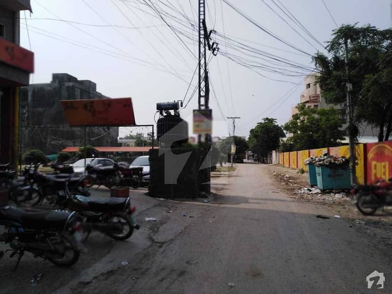 Johar Town Flat Sized 355 Square Feet Johar Town Phase 2 - Block H3 ...