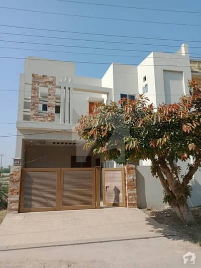 7 Marla Double Storey House Prime Location And Park Facing Wapda Town ...
